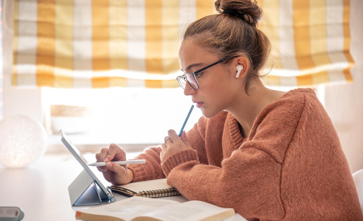 Curso de inglês EAD: o que é e como funciona?